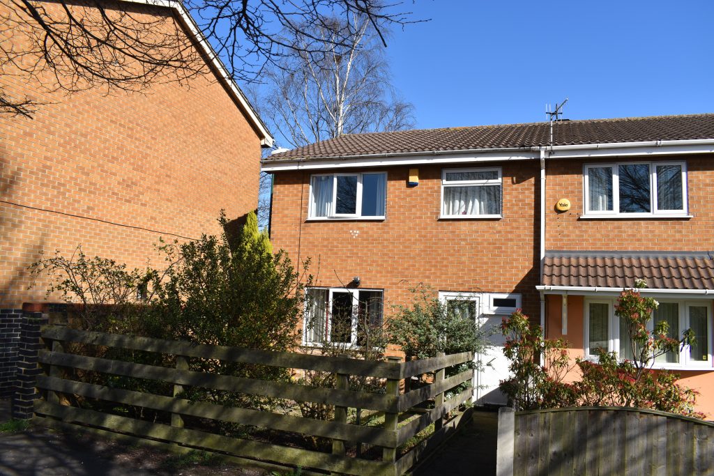 Madryn Walk, Top Valley, Nottingham - Need 2 ViewNeed 2 View